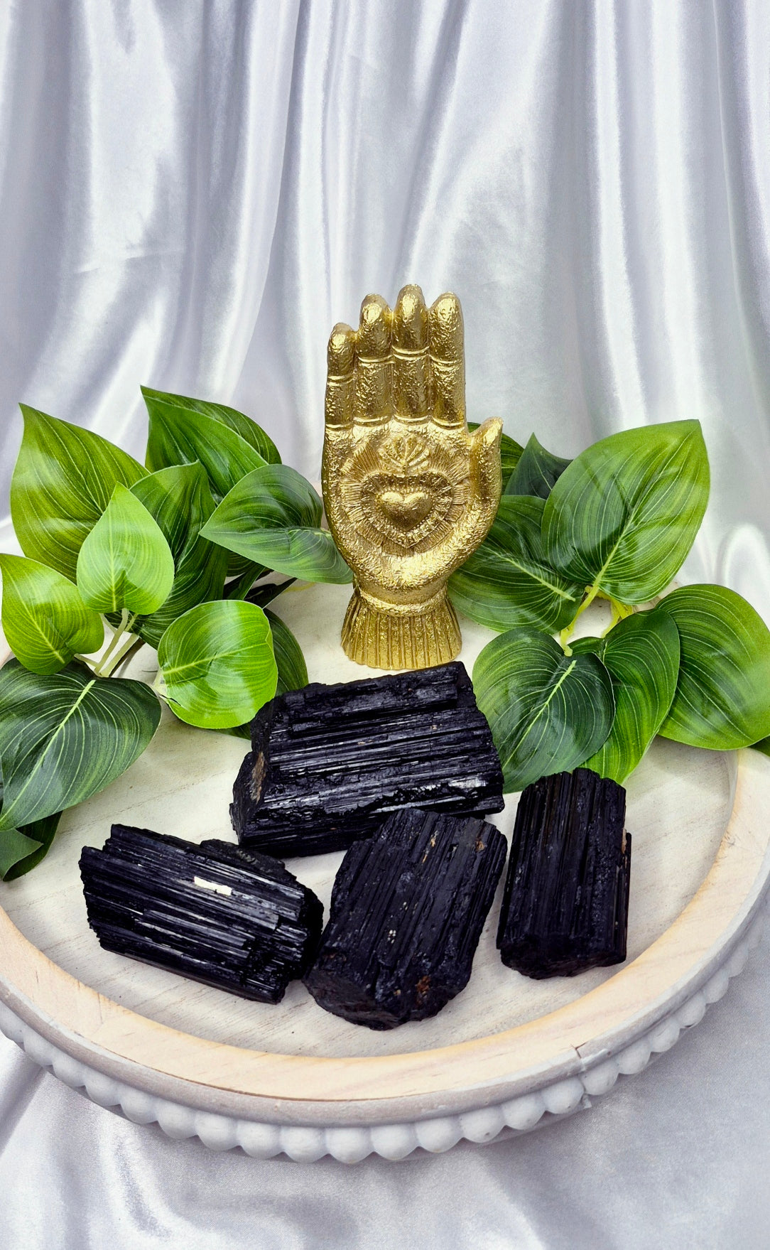Black Tourmaline - The ultimate Gaudian stone – The Crystal Queen By Vicki